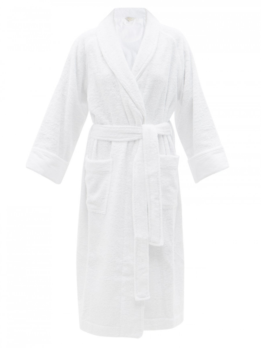 Self-Isolating With Yuki Zhao | The Strategy